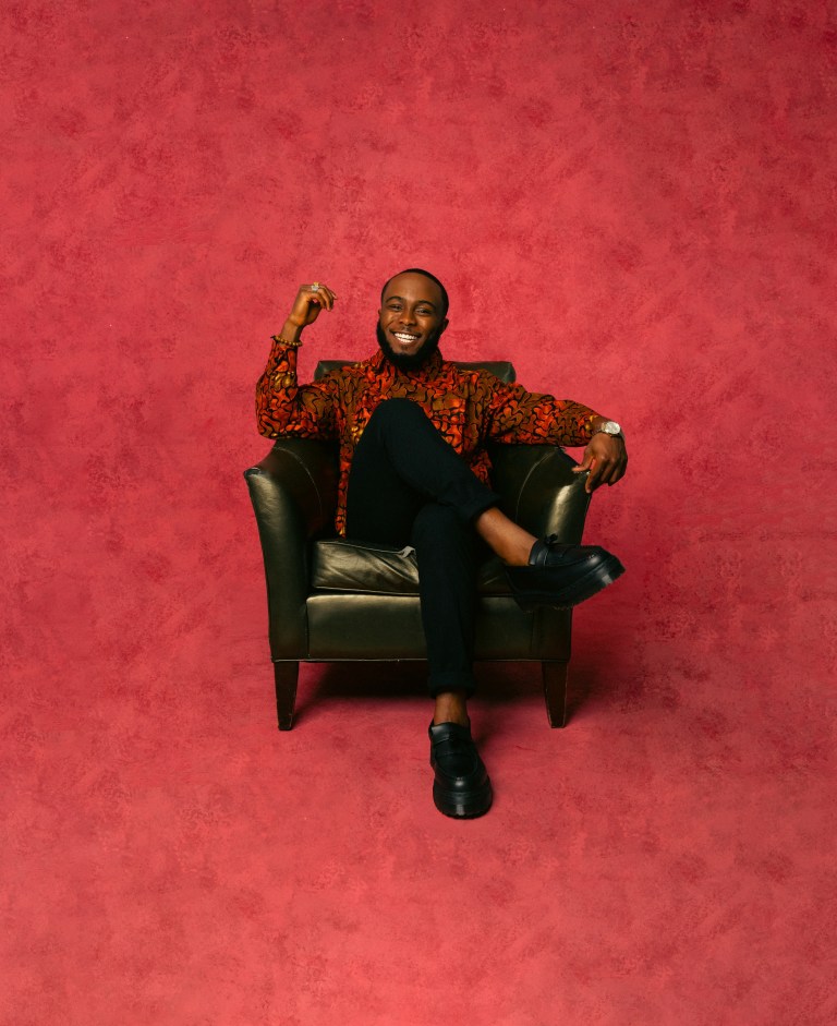 Dax – Lonely Dirt Road: A song that feels like a warm hug for anyone ...